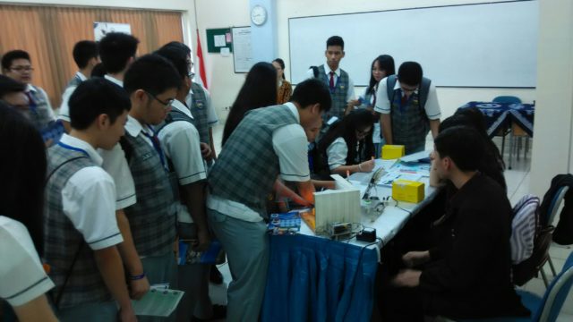 Computer Engineering Goes To SMAK 7 Jakarta – Computer Engineering