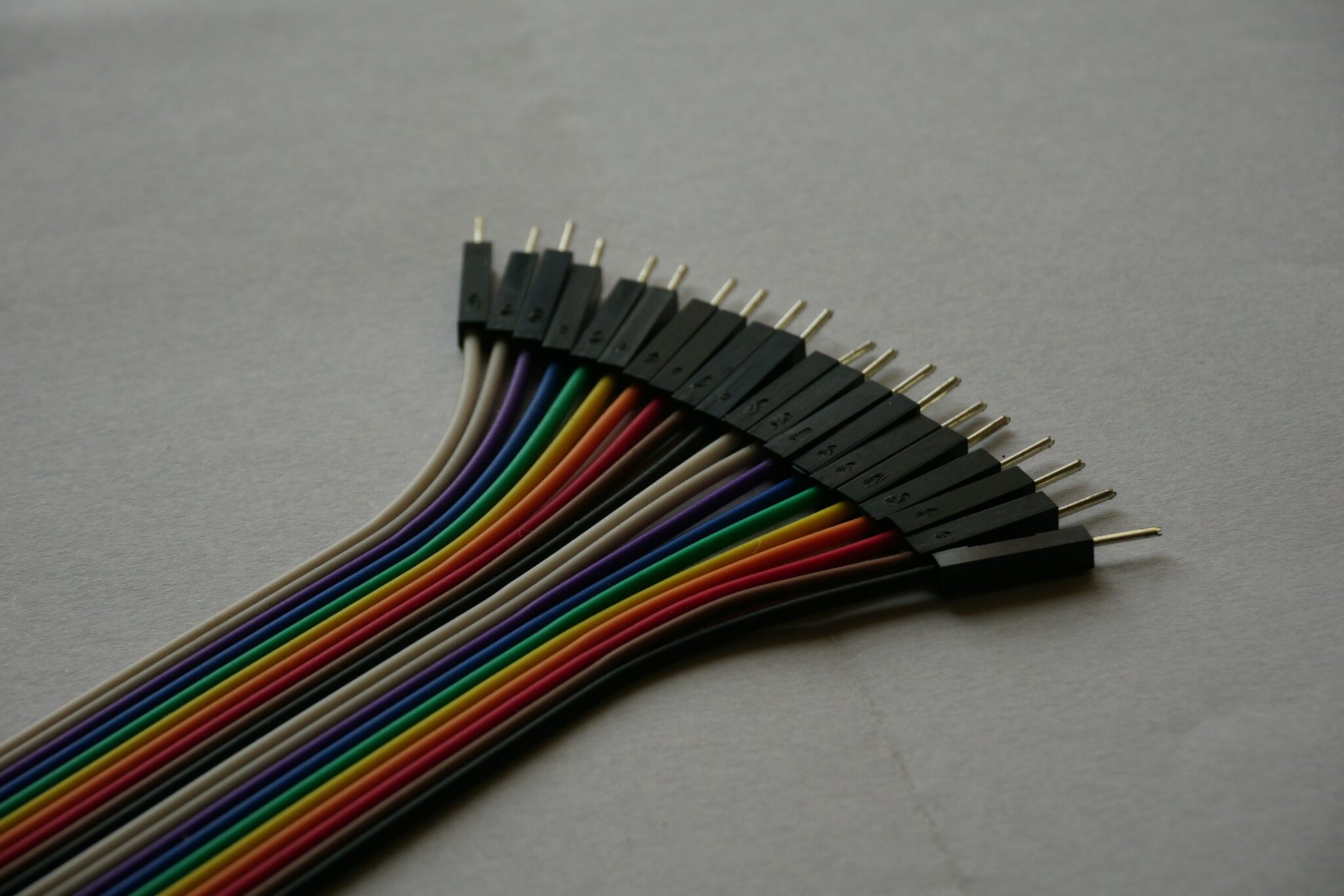 Jumper Wire: Kabel Kecil, Dampak Besar dalam Dunia Breadboard ...